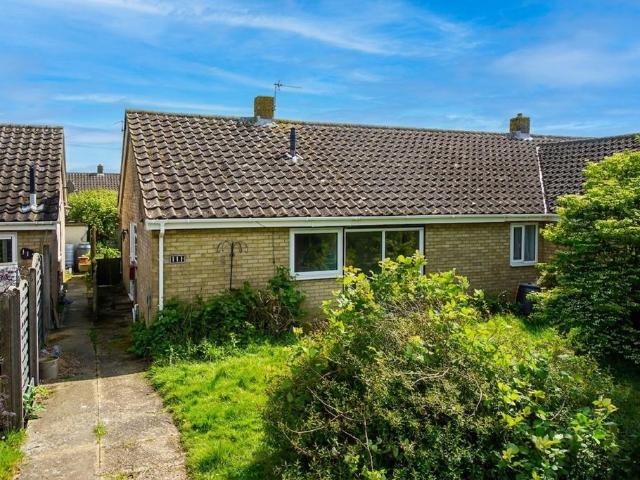 2 bedroom semi detached bungalow for sale
