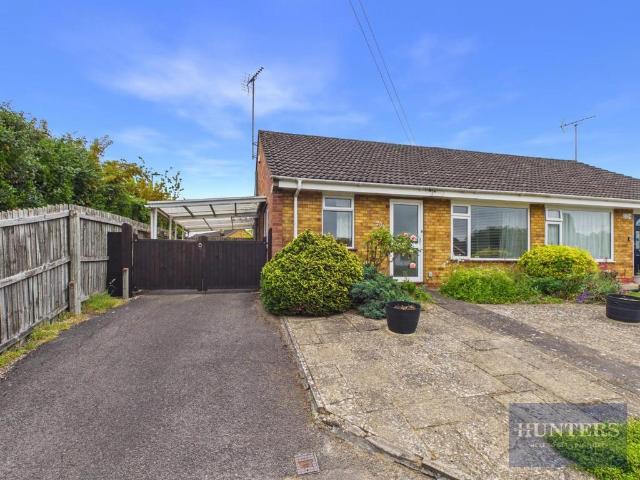2 bedroom semi detached bungalow for sale