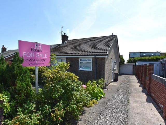 2 bedroom semi detached bungalow for sale