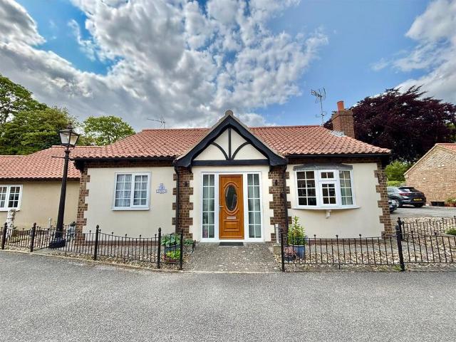 2 bedroom semi detached bungalow for sale