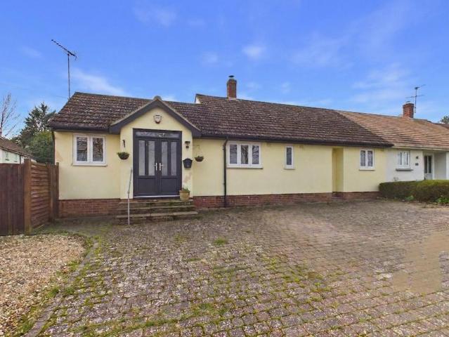 2 bedroom semi detached bungalow for sale