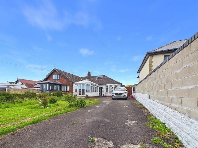 2 bedroom semi detached bungalow for sale