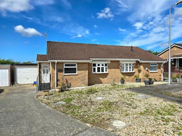 2 bedroom semi detached bungalow for sale