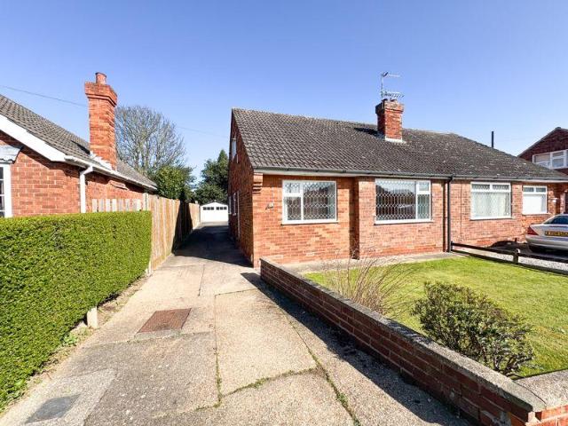 2 bedroom semi detached bungalow for sale