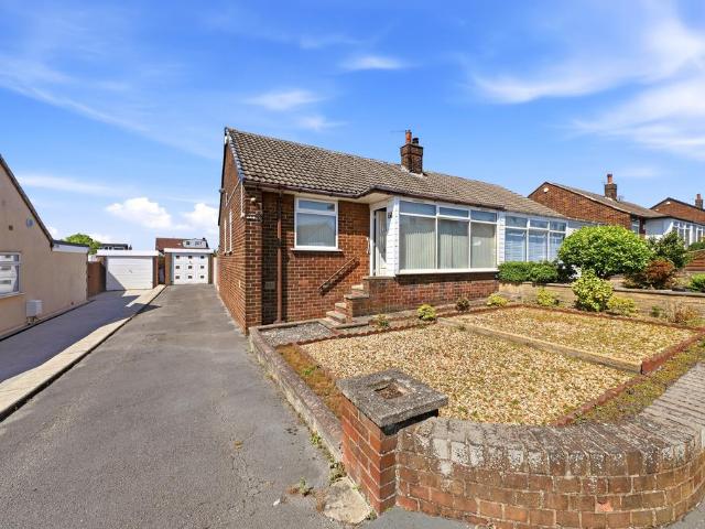 2 bedroom semi detached bungalow for sale