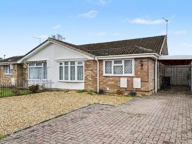 2 bedroom semi detached bungalow for sale