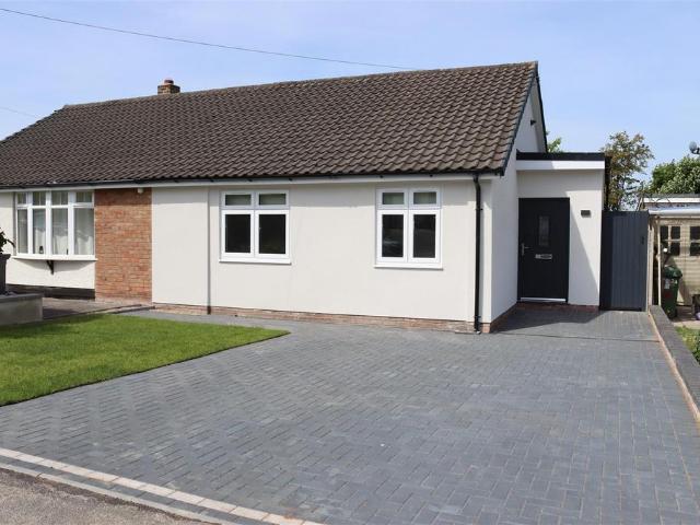 2 bedroom semi detached bungalow for sale