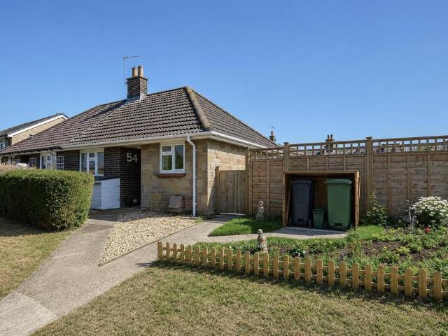 2 bedroom semi detached bungalow for sale