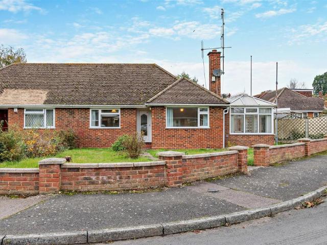 2 bedroom semi detached bungalow for sale