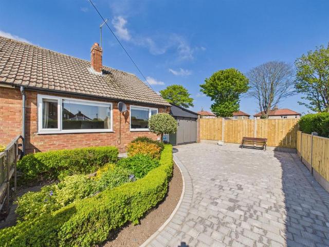 2 bedroom semi detached bungalow for sale
