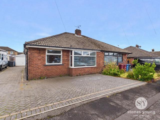 2 bedroom semi detached bungalow for sale