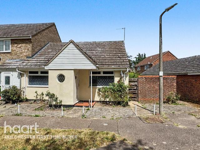2 bedroom semi detached bungalow for sale