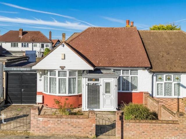 2 bedroom semi detached bungalow for sale