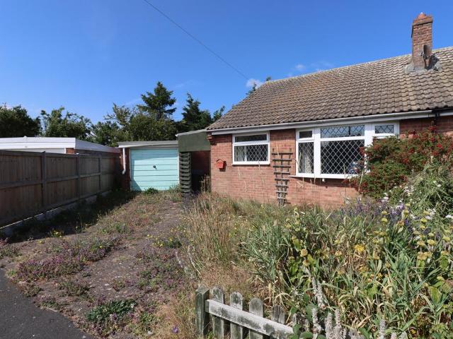 2 bedroom semi detached bungalow for sale