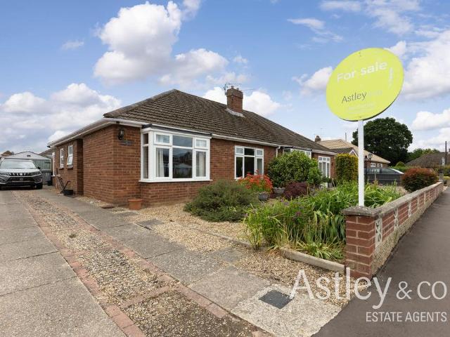 2 bedroom semi detached bungalow for sale