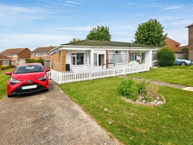 2 bedroom semi detached bungalow for sale
