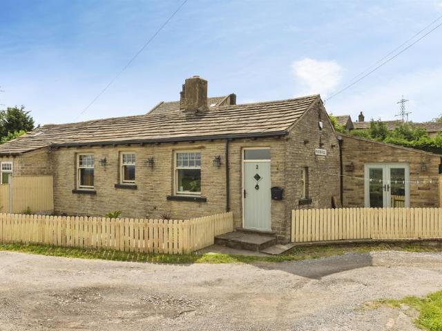 2 bedroom semi detached bungalow for sale