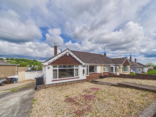 2 bedroom semi detached bungalow for sale