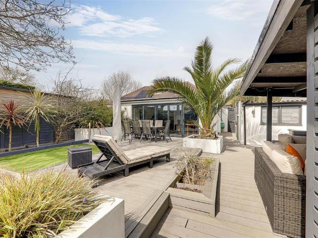 2 bedroom semi detached bungalow for sale
