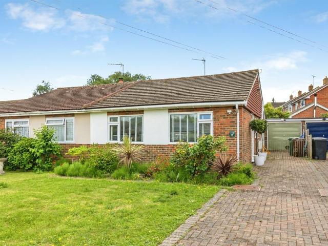 2 bedroom semi detached bungalow for sale