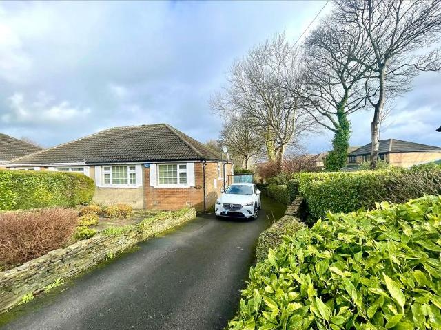 2 bedroom semi detached bungalow for sale