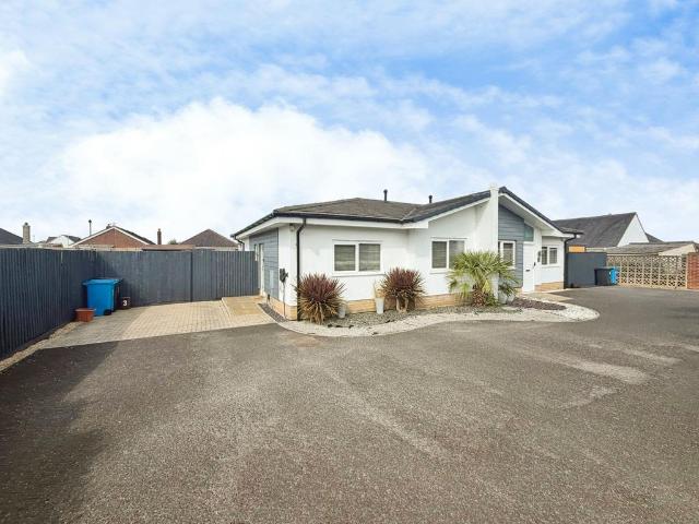 2 bedroom semi detached bungalow for sale