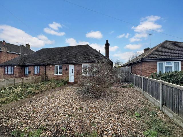 2 bedroom semi detached bungalow for sale