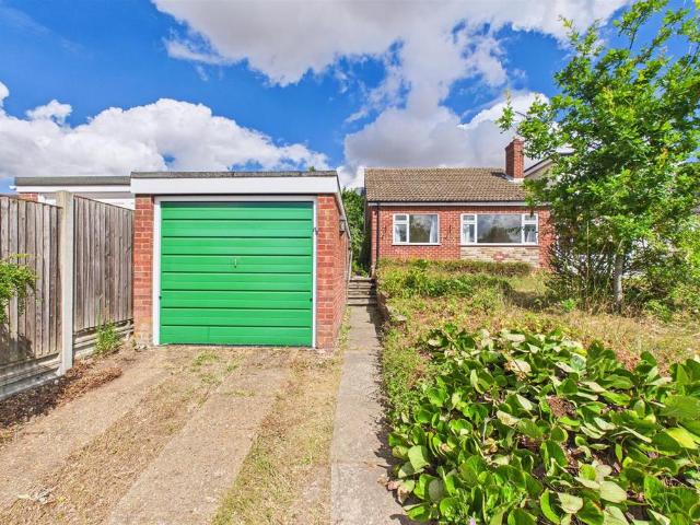 2 bedroom semi detached bungalow for sale