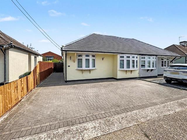 2 bedroom semi detached bungalow for sale