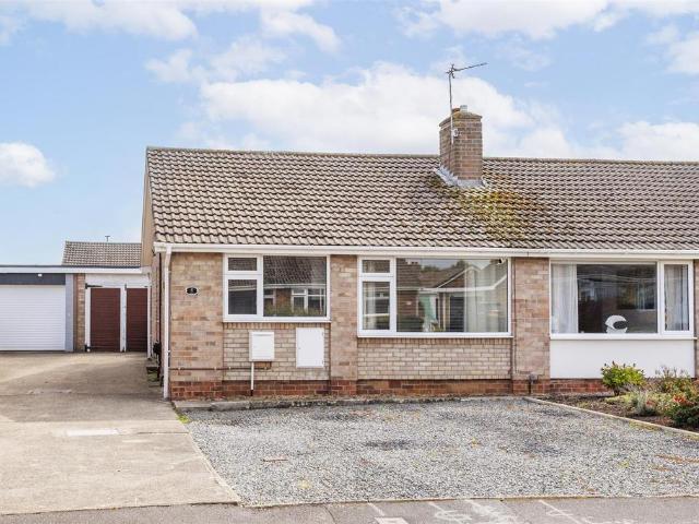 2 bedroom semi detached bungalow for sale