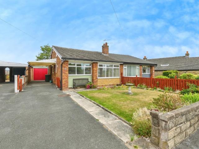 2 bedroom semi detached bungalow for sale