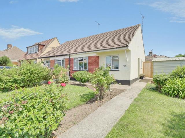 2 bedroom semi detached bungalow for sale