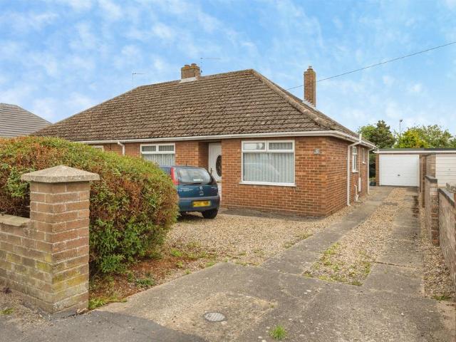 2 bedroom semi detached bungalow for sale