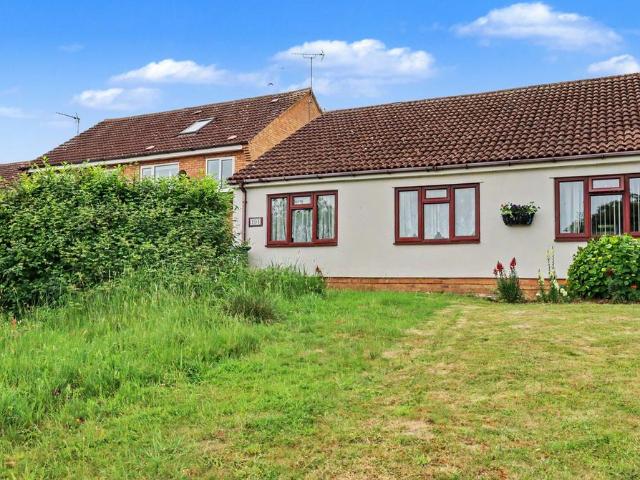 2 bedroom semi detached bungalow for sale