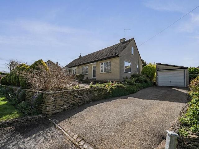 2 bedroom semi detached bungalow for sale