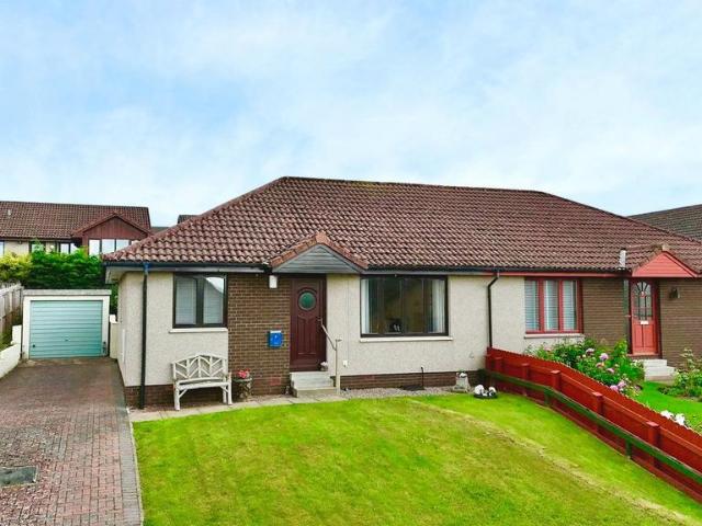 2 bedroom semi detached bungalow for sale