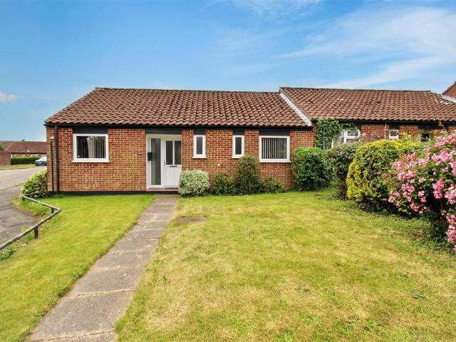 2 bedroom semi detached bungalow for sale