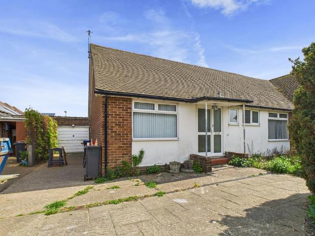 2 bedroom semi detached bungalow for sale