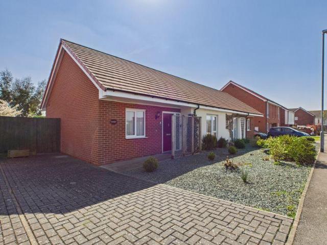 2 bedroom semi detached bungalow for sale