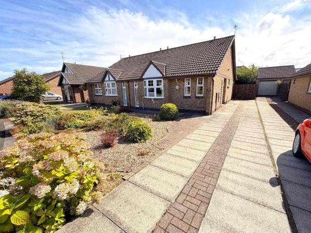 2 bedroom semi detached bungalow for sale