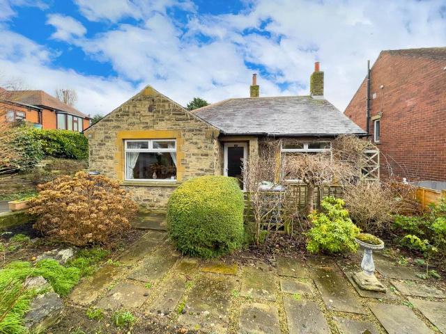 2 bedroom bungalow for sale