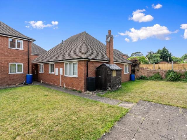 2 bedroom semi detached bungalow for sale