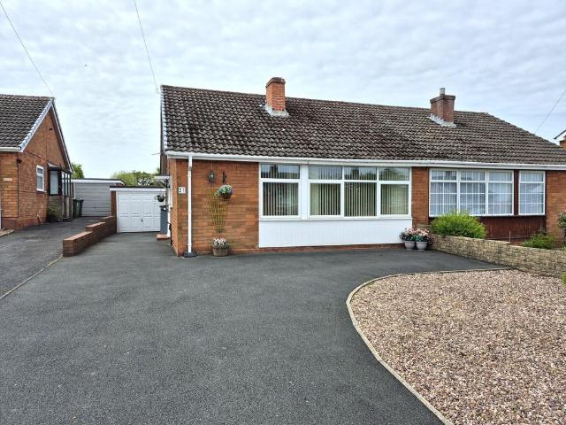 2 bedroom semi detached bungalow for sale