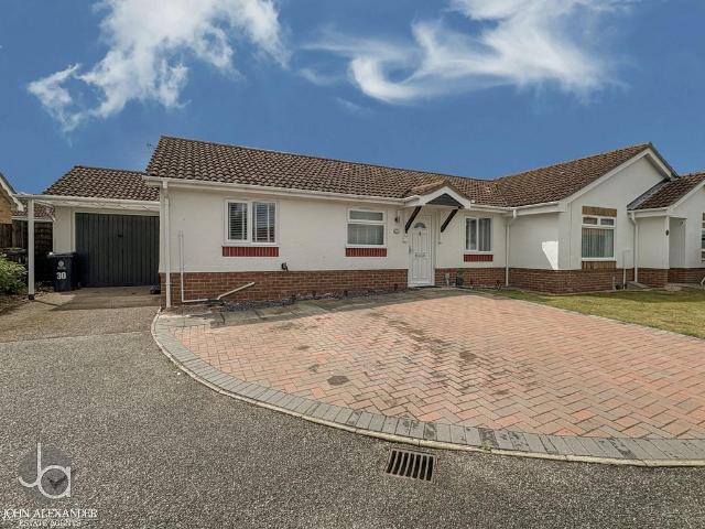 2 bedroom semi detached bungalow for sale