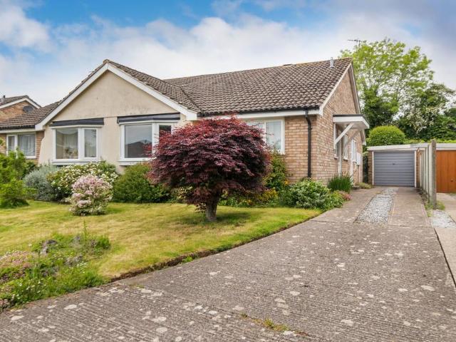 2 bedroom semi detached bungalow for sale