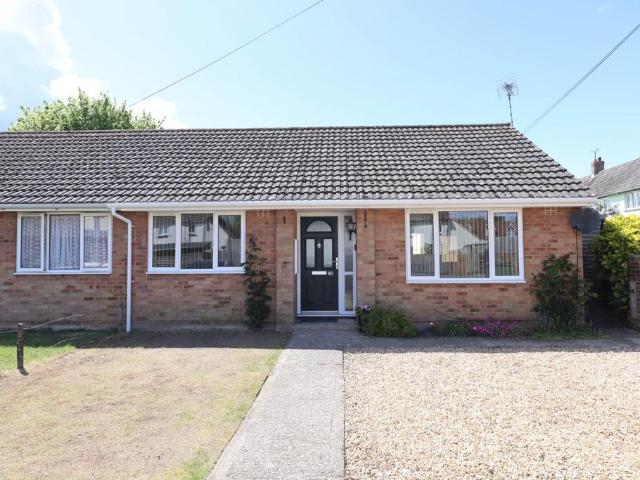 2 bedroom semi detached bungalow for sale