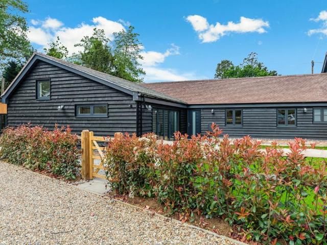 2 bedroom semi detached bungalow for sale