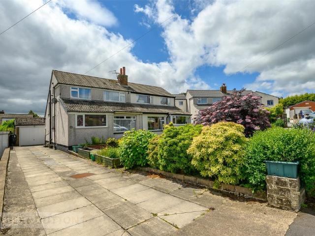2 bedroom semi detached bungalow for sale