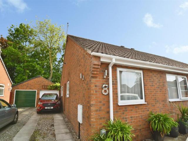2 bedroom semi detached bungalow for sale