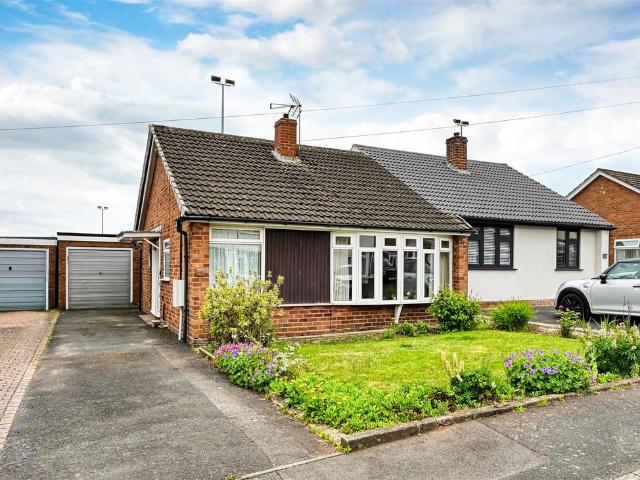 2 bedroom semi detached bungalow for sale